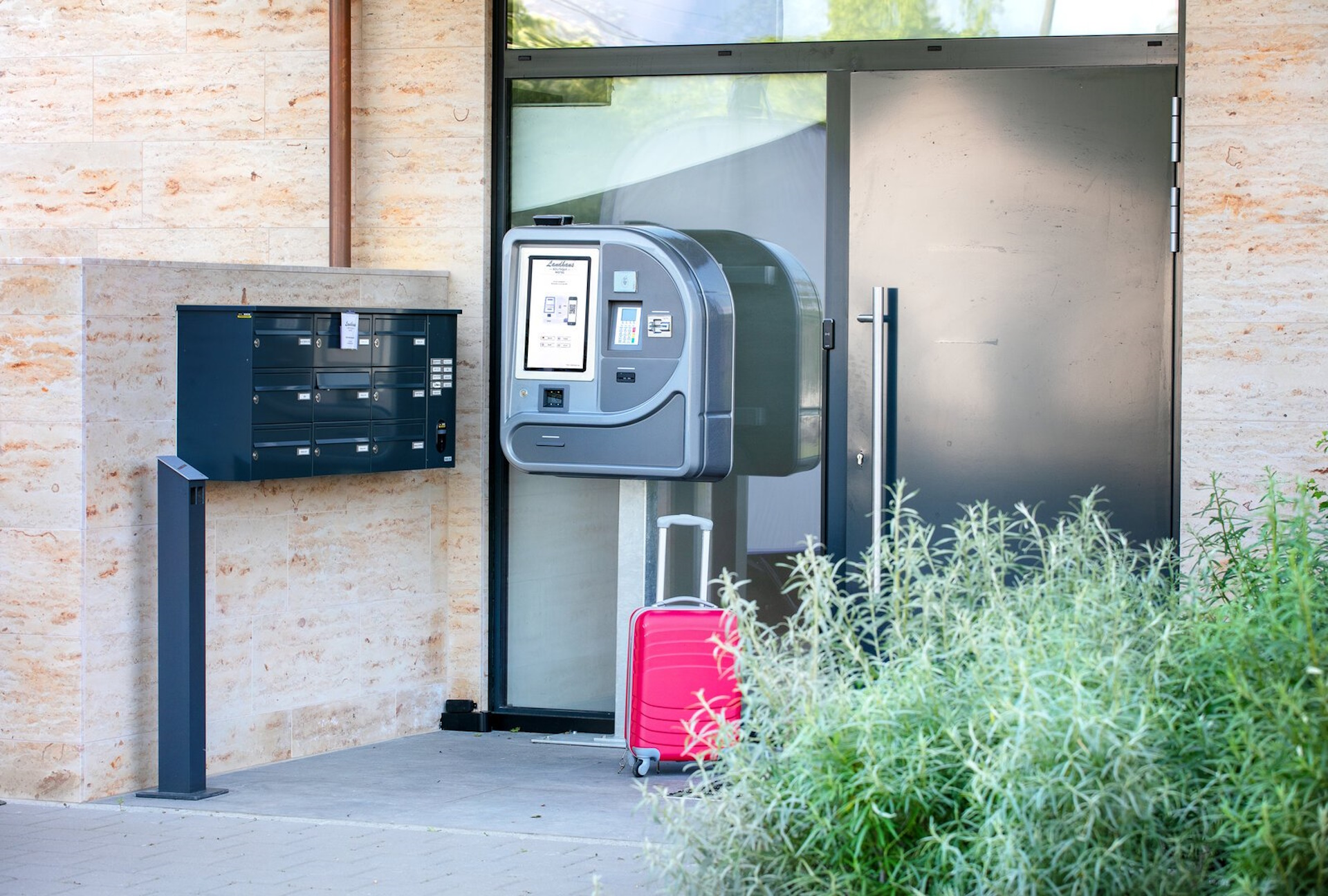 Landhaus Boutique Motel Nendeln > Self Check-In